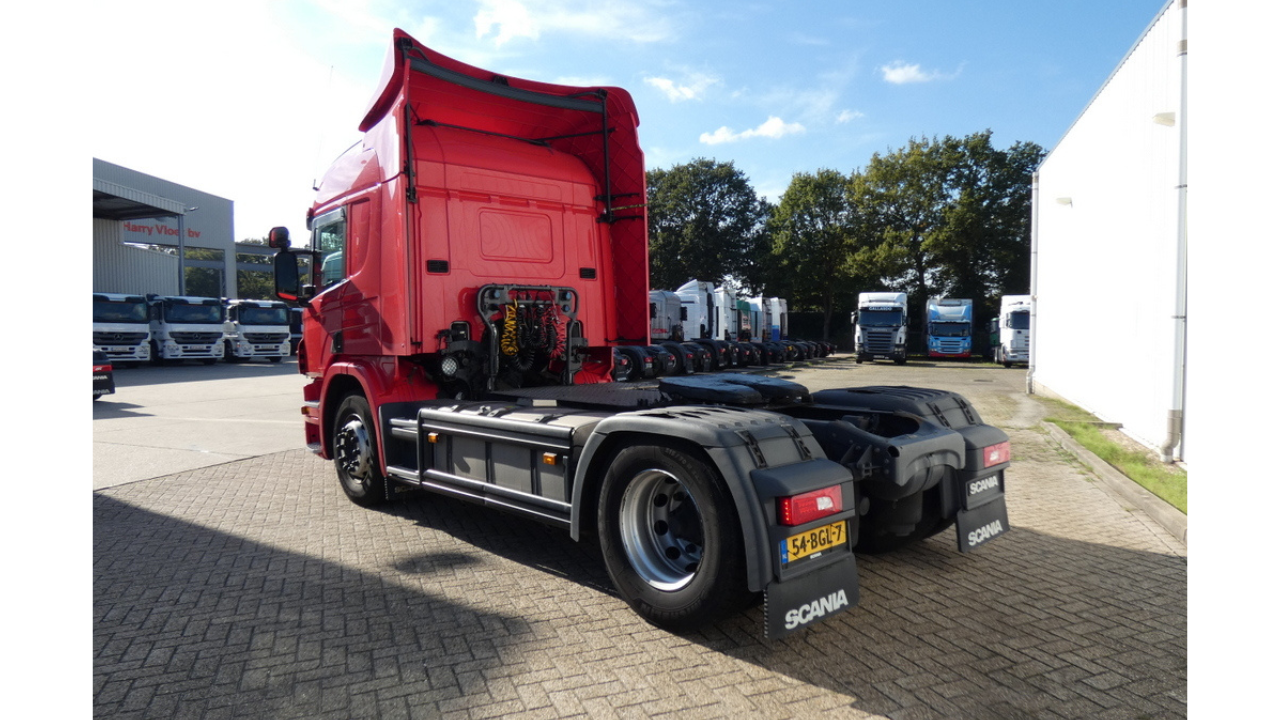 SCANIA P 2015 TRACTO 4X2 Motor 410 3y3 OPT - GRUPO TIMBO